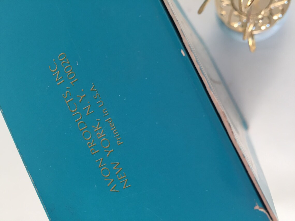 Avon Keepsake Moonwind Cream Sachet Earring Holder in Original | Etsy