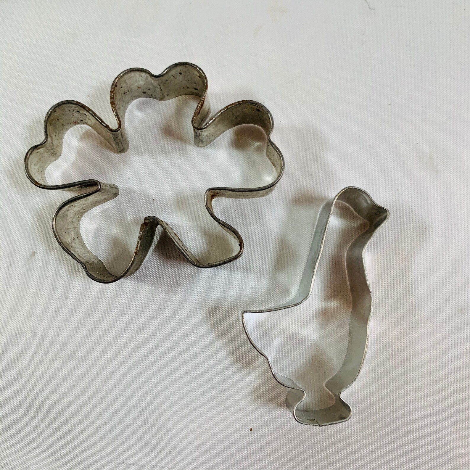 5 Metal Cookie Cutters in a Variety of Shapes Collectible - Etsy