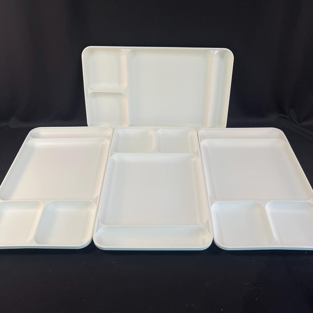 4 New Tupperware Lunch Trays, Cream Color Vintage Tupperware ...