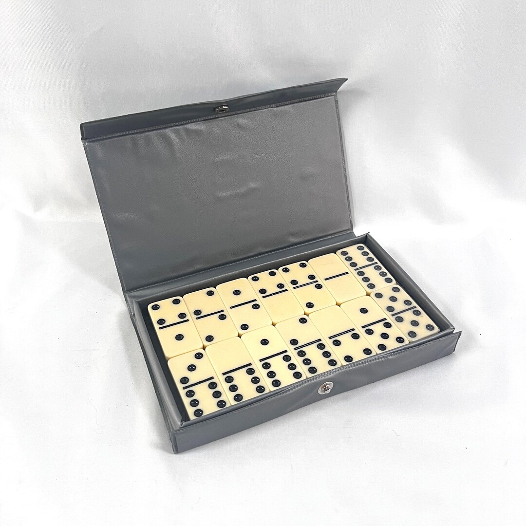 Double Six Dominoes Complete Set of 28 in a Vintage Vinyl Carrying Case ...