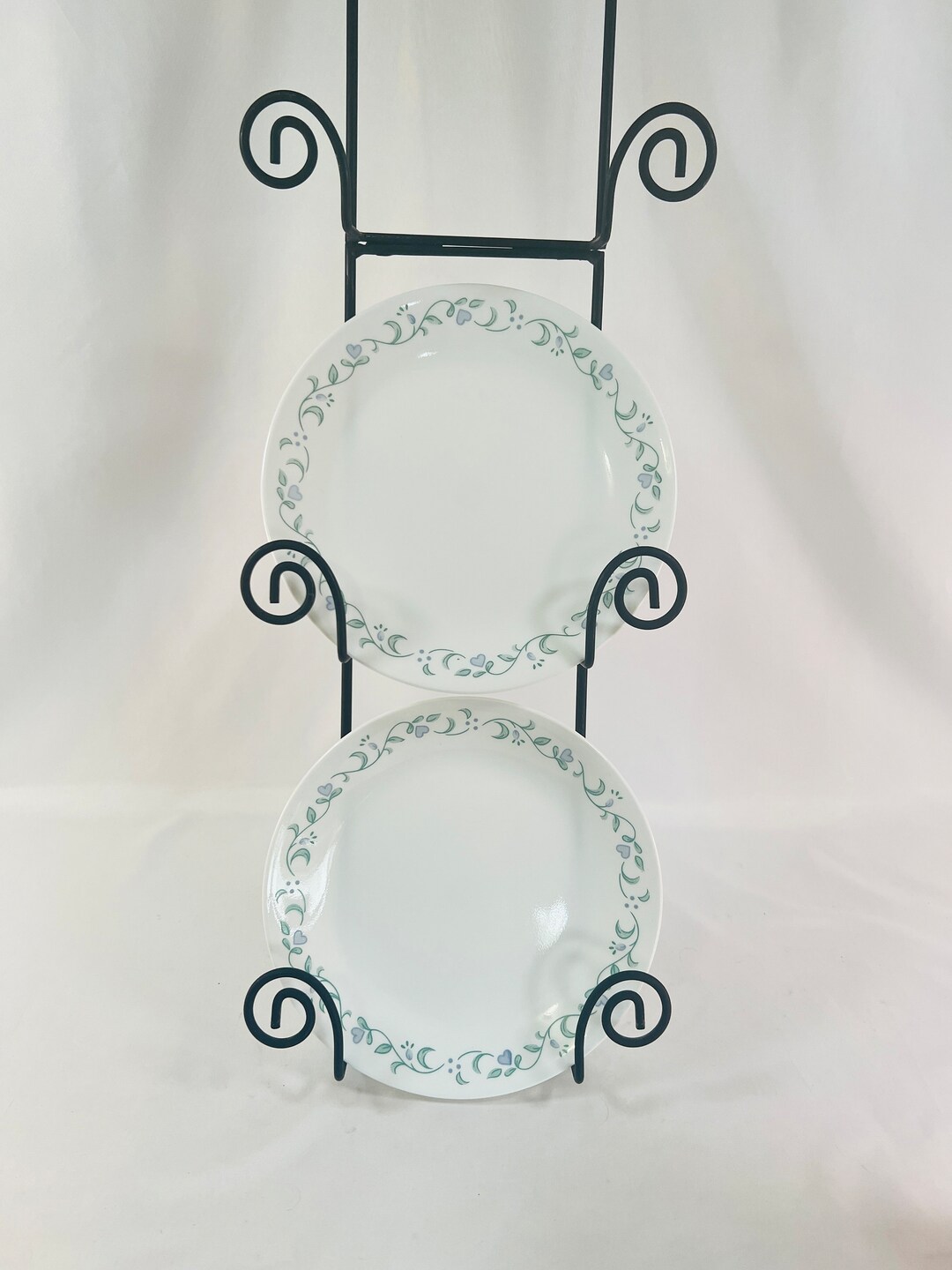 4 Plate Black Metal Vertical Wall Mount Plate Holder, Holds 4 Plates up ...