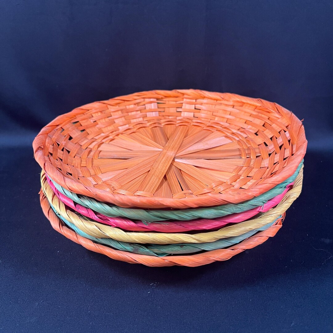 Set of 6 Retro Wicker Paper Plate Holders, Different Colors 9-1/2" Edge ...