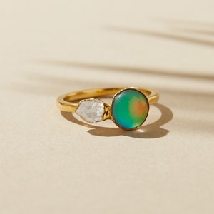 Vintage Mood Ring, 90s Ring Mood Stone, Crystal Anxiety Ring, Gemstone ...