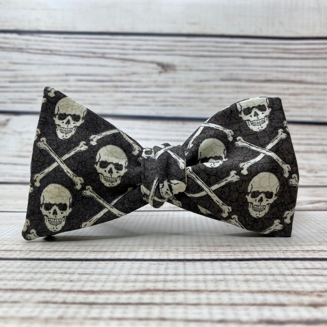 Skull and Crossbones Bowtie, Skeleton Bowtie, Skull Bowtie, Skulls and ...