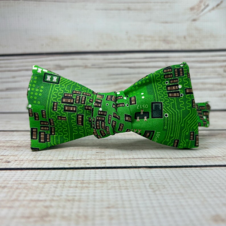 Computer Bowtie, Circuit Board, Mother Board, Control Board, Programmer ...