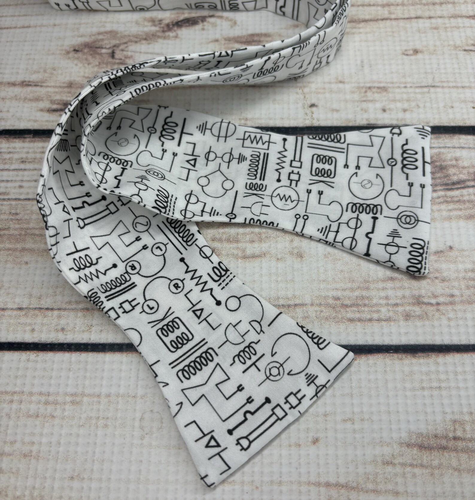 Electrical Bowtie, Electrician Bowtie, Electrical Symbols, Wireman ...