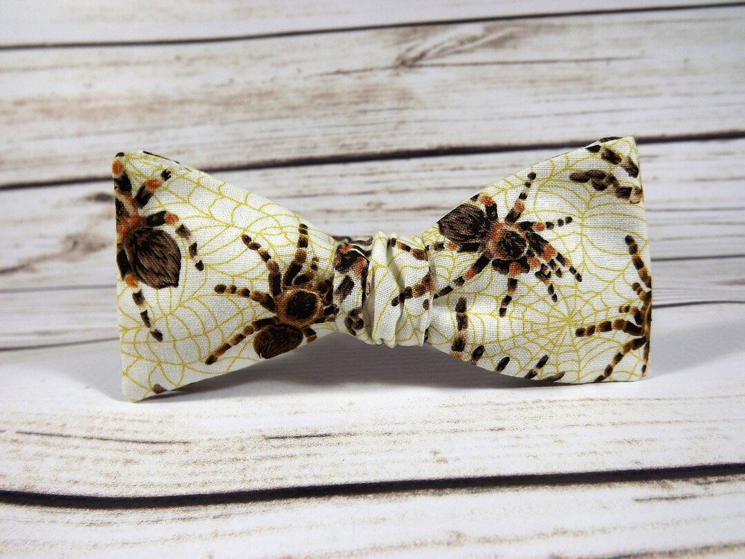 Tarantula Bowtie, Spider Bowtie, Arachnid, Gift, Accessory ...