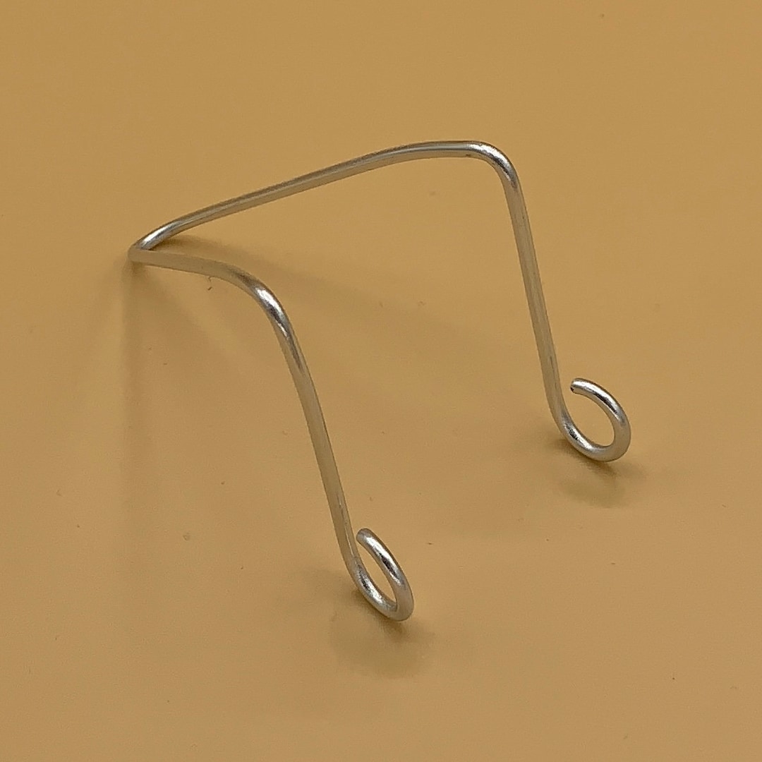 Table Number Holders / Place Card Holder / Photo Holder in a Small Wire ...