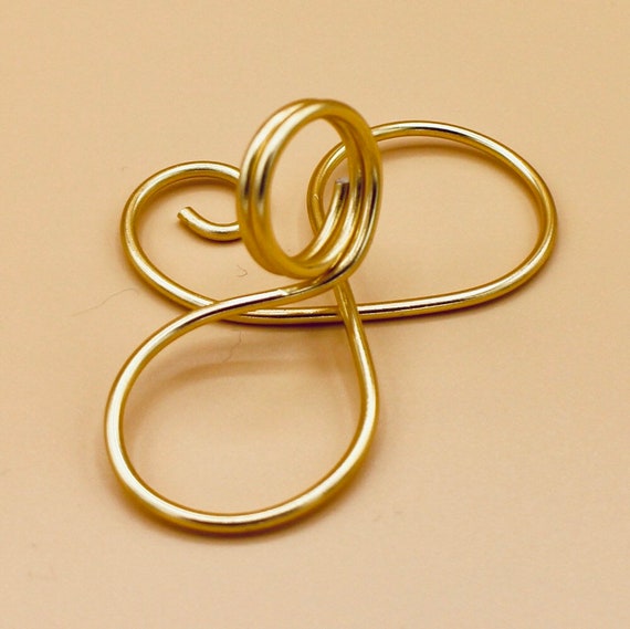 Wire Place Card Holders / Photo Holder in an Infinity Ribbon | Etsy