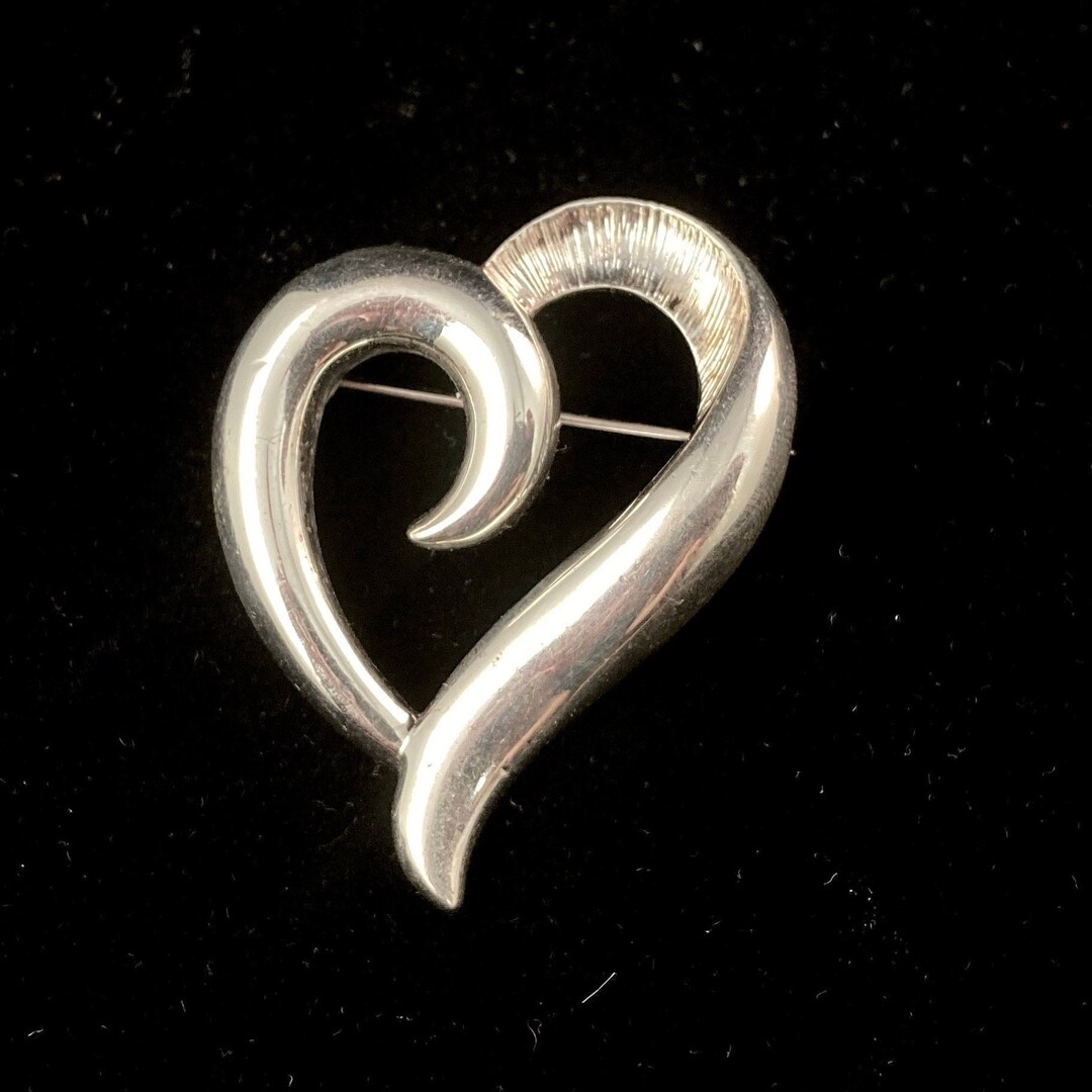 Napier Pin, Silver Heart Vintage Costume Brooch - Etsy