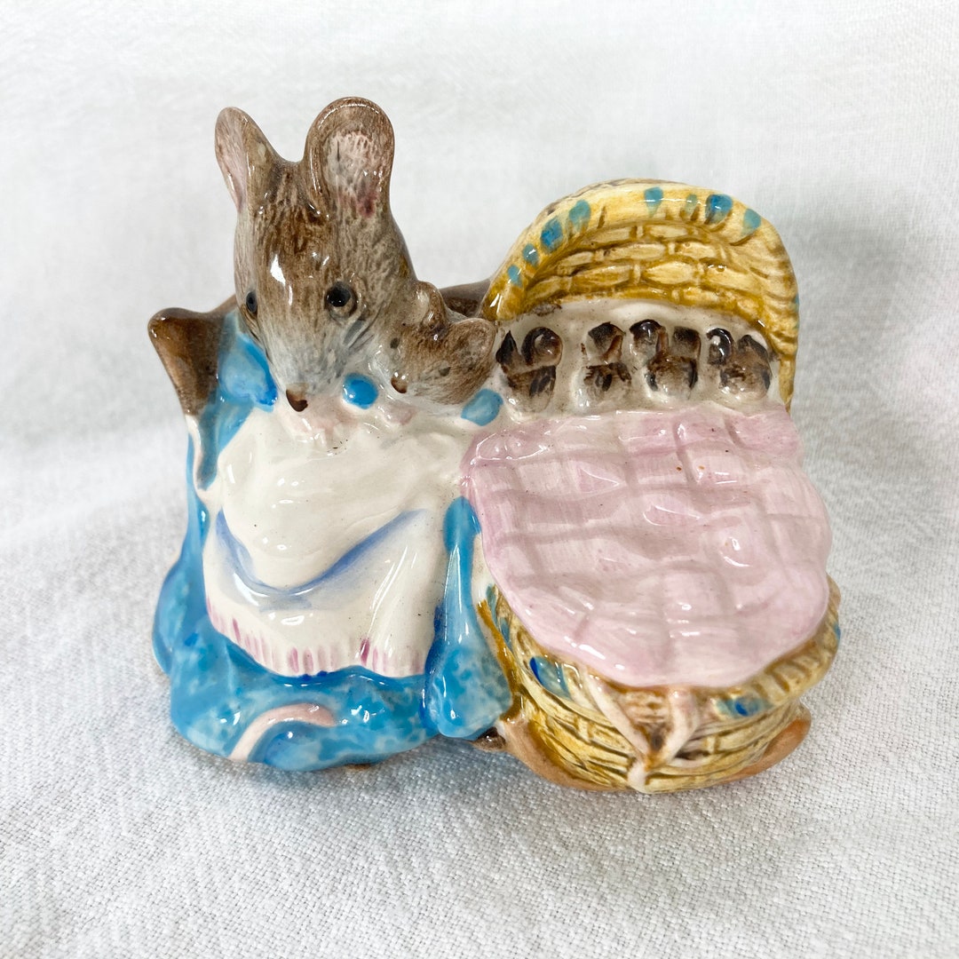 Beatrix Potter Beswick Pottery Figurine, Hunca Munca Mouse With Cradle ...