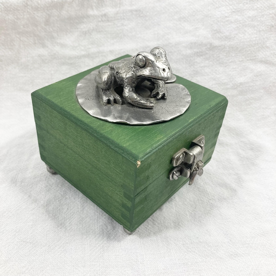 Jim Clift Pewter Frog Box, Green Painted Wood Metal Figurine - Etsy