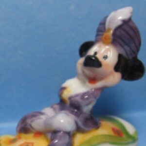 Disney's Its a Small World International Mickey Mouse Scottish, Magic ...