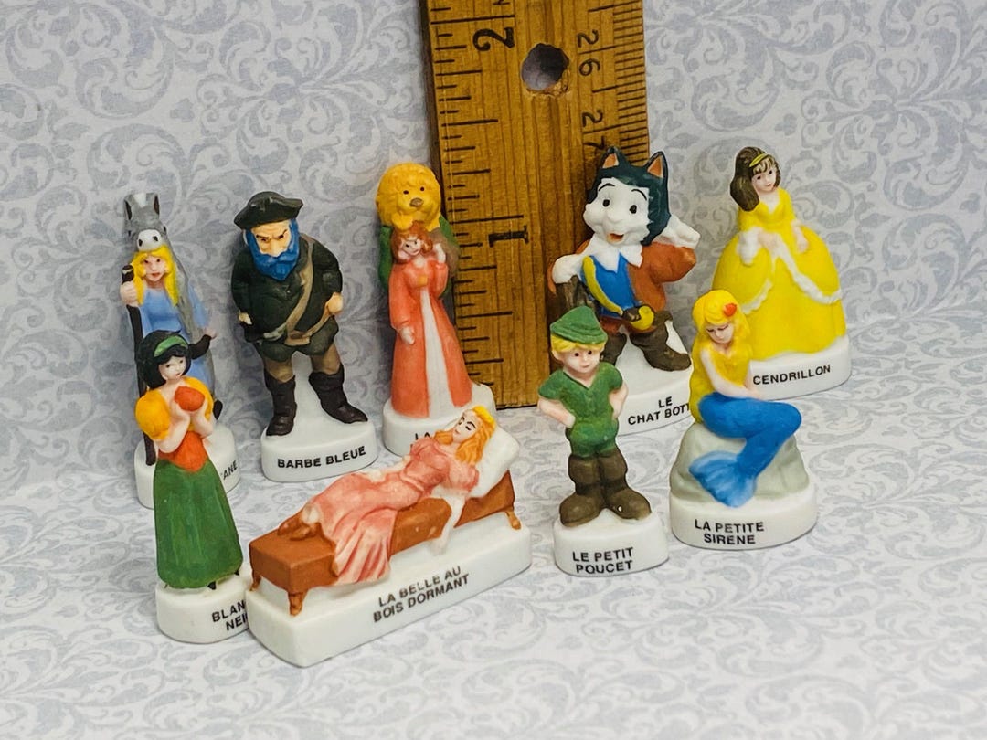 Fairy Tale HEROES 9 Pcs Cinderella Snow White Sleeping Beauty Little ...