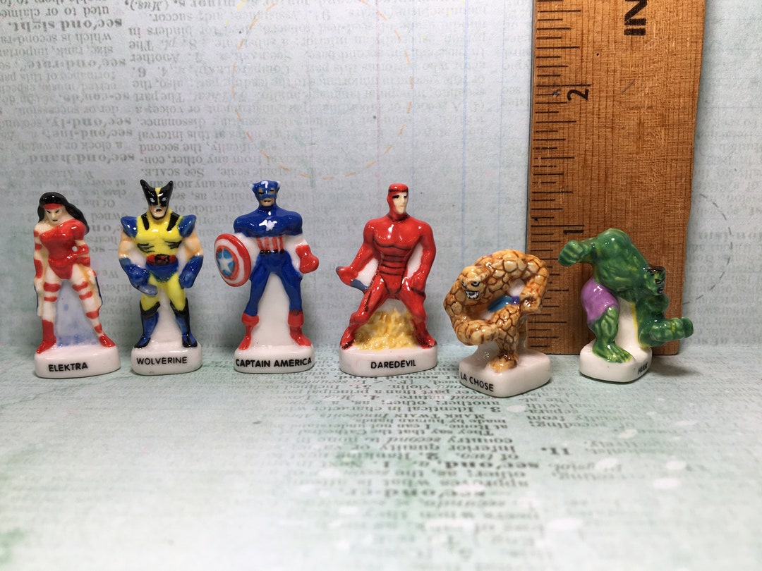 MARVEL Tiny Superheroes Captain America Wolverine Daredevil Hulk the ...