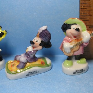 Disney's Its a Small World International Mickey Mouse Scottish, Magic ...