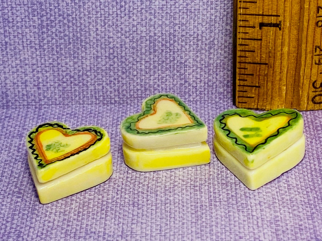 Tiny Dome Shaped Trunk TRINKET Box Colorful Mini Vintage Jewelry Box 2 ...