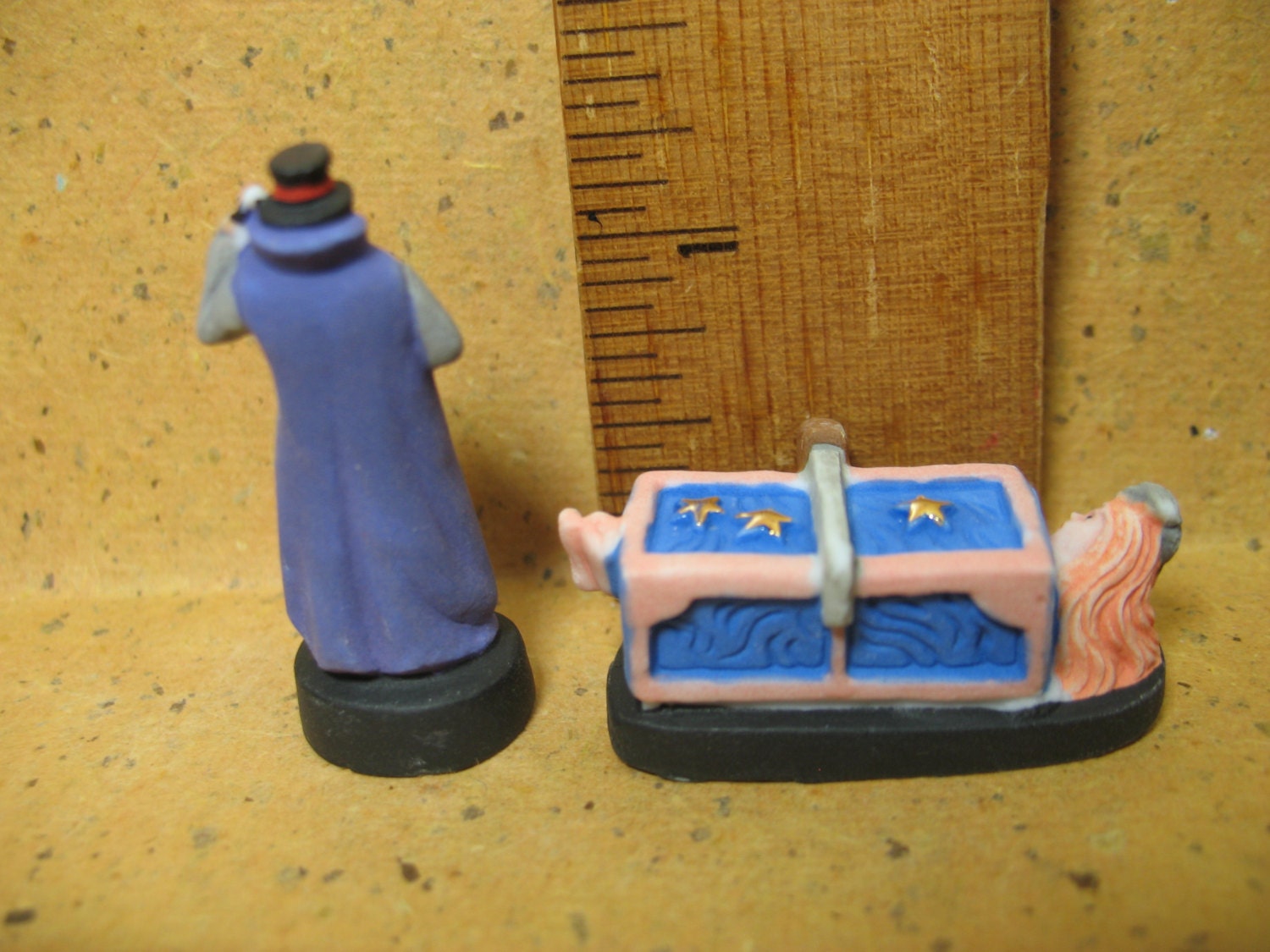 MAGICIAN & ASSISTANT Magic Trick Sawing a Woman in Half 2 pcs | Etsy