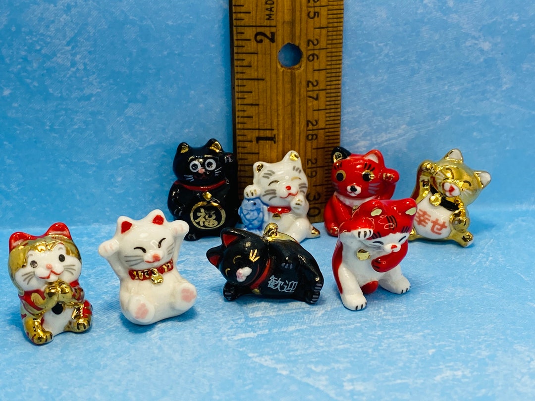 GOOD LUCK Maneki Neko Asian Waving CATS Kitten Kittens Cat Tiny ...