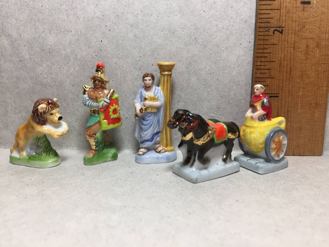 ANCIENT ROMAN City Life - Lion Gladiator Senator Chariot Rome Romans ...