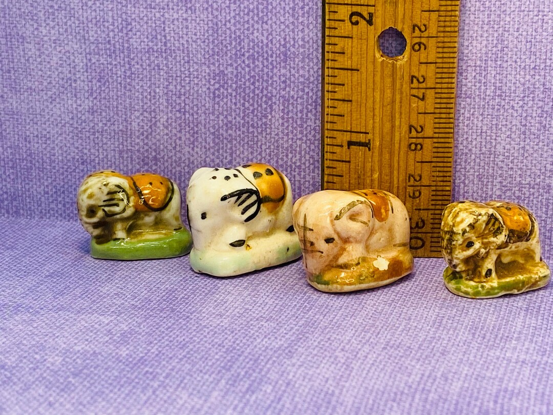 Tiny Vintage Elephant Elephants Circus Zoo Animals Hand Painted Figures ...