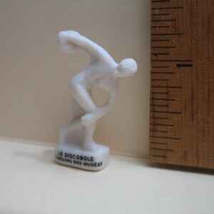 Greek Sculpture Museum Art Discobolus Athlete Disc Thrower Feve Feves ...