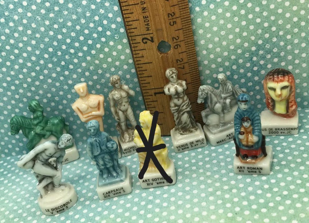 Tiny FAMOUS STATUES Artwork Sculpture Art Museum 9 Pc Set Venus David ...