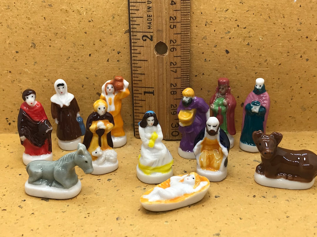 Colorful NATIVITY Mary Joseph Wise Men Santons 12 Pcs Youth Creche ...