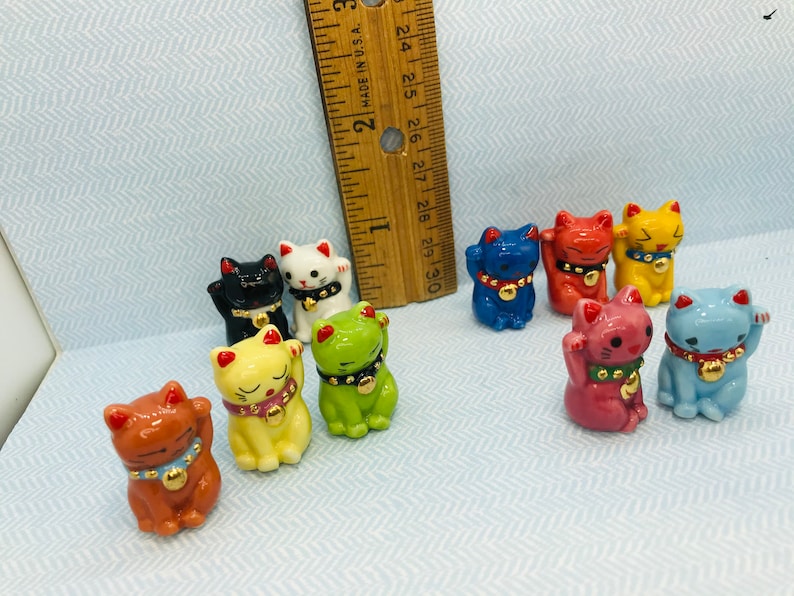 Maneki Neko ASIAN Good Luck Waving CATS Kitten Kitty Kittens Beckoning ...