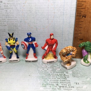 MARVEL Tiny Superheroes Captain America Wolverine Daredevil Hulk the ...