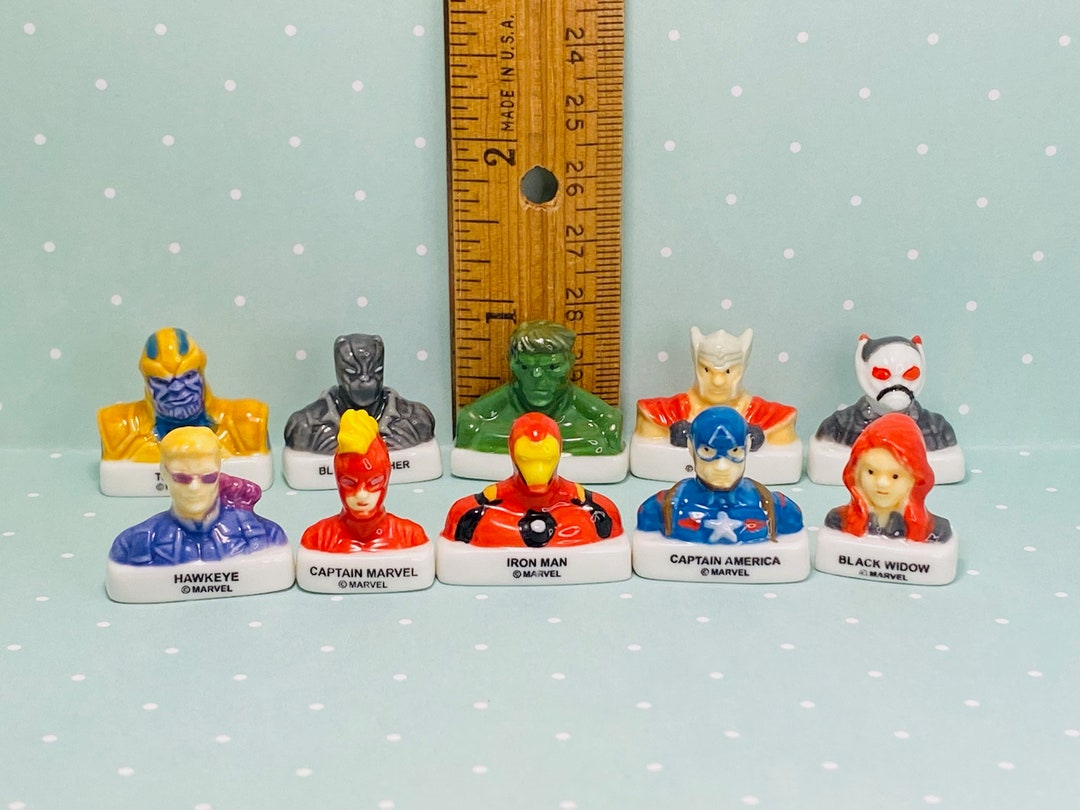 MARVEL Tiny Superhero Busts Hulk Black Panther Thor Ant Man Ironman ...