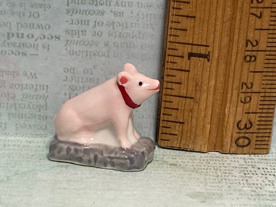 Tiny PIG Piglet Piggy French Feves Feve Hand Painted Porcelain ...