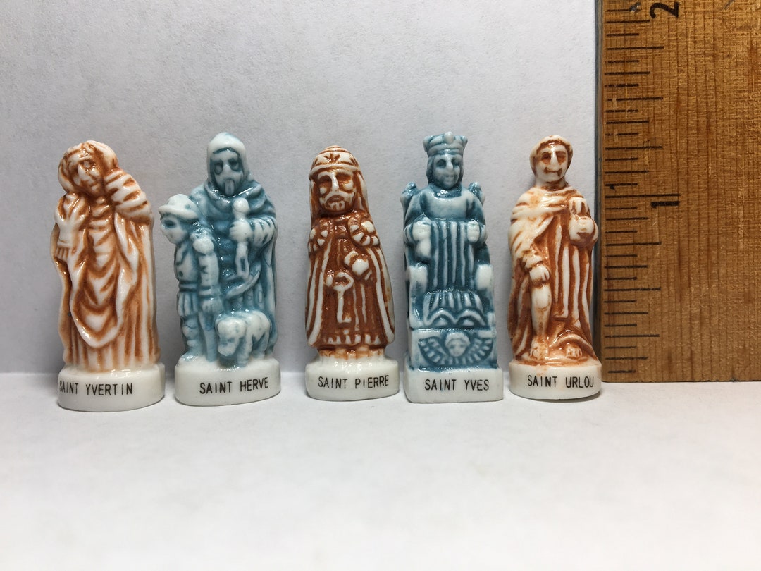 Ancient Gothic Medieval Art Statues of the SAINTS Saint Tiny Cathedral ...