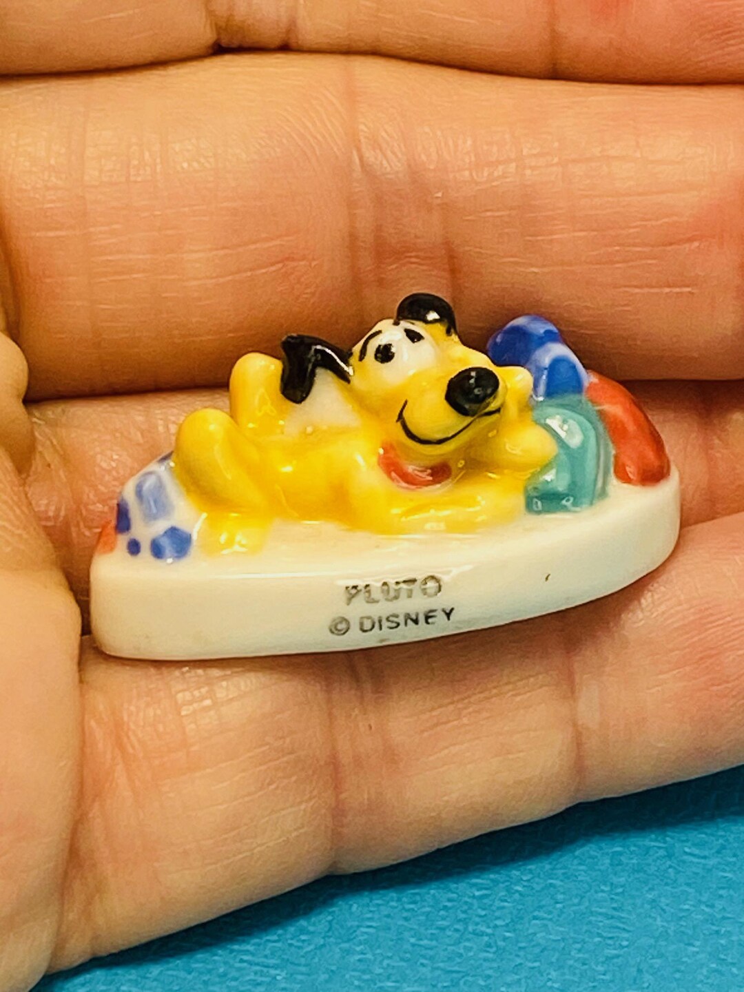 Disney's PLUTO Lying in Christmas Presents Gift Celebration Holiday ...