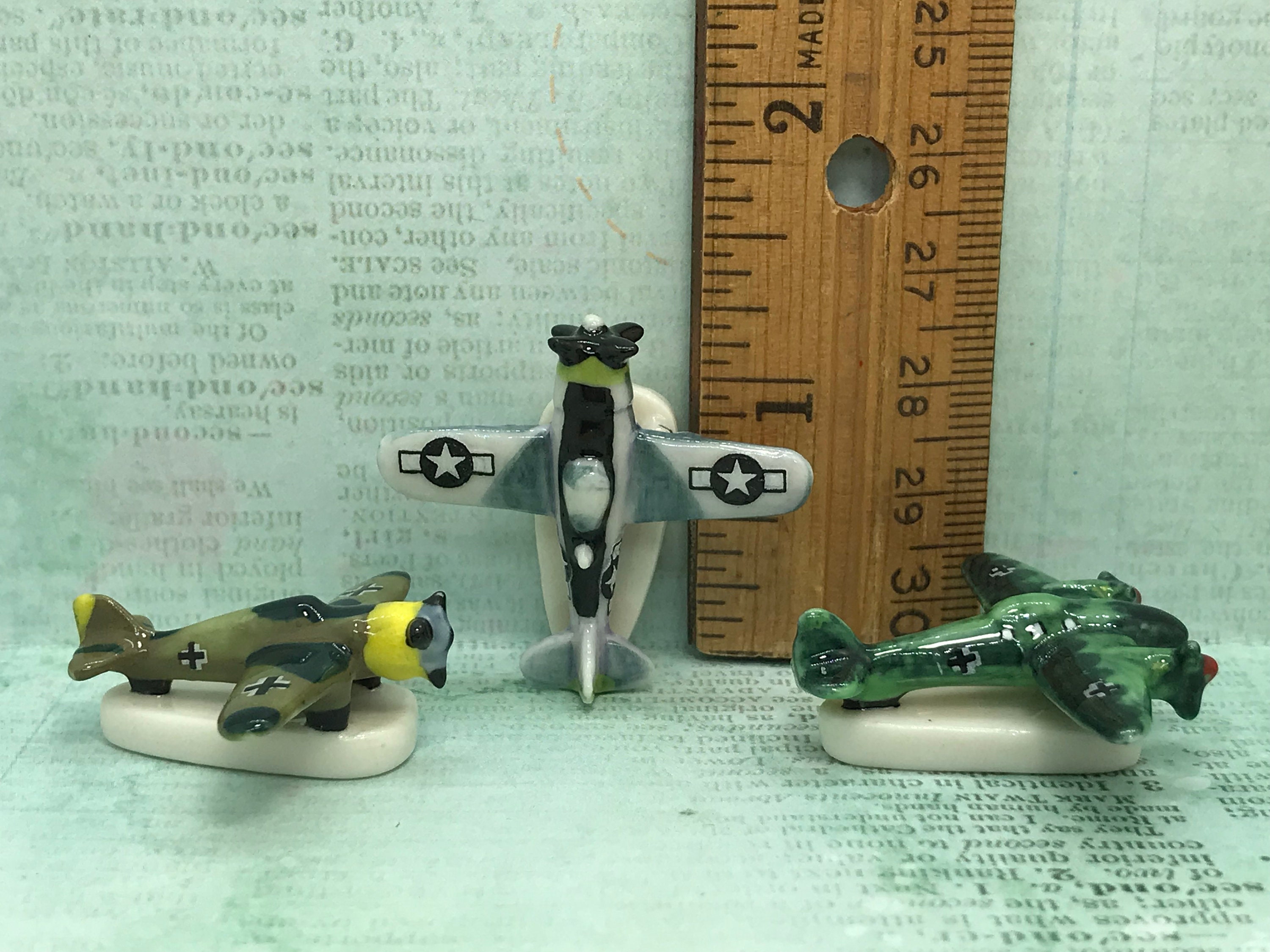 Tiny AIRPLANES Plane Military Aircraft Planes Jets Fighter Jet - French ...