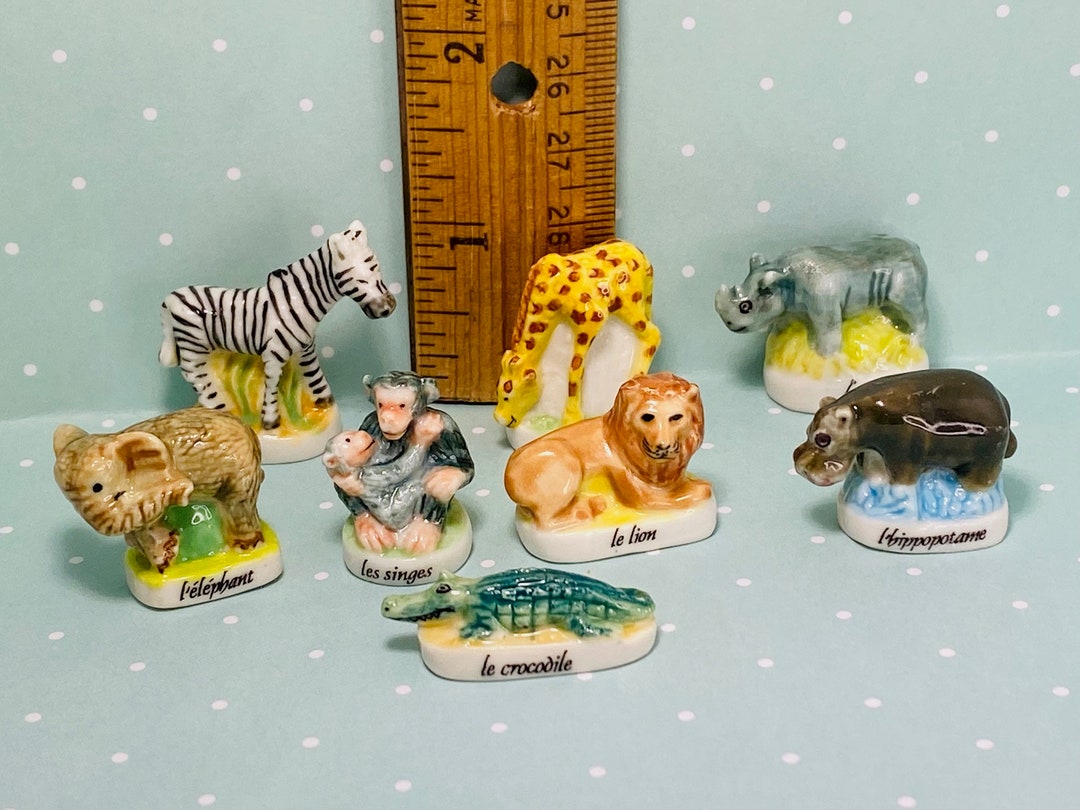 Tiny ZOO ANIMALS Elephant Giraffe Lion Zebra Rhino Chimp Hippo Vintage ...