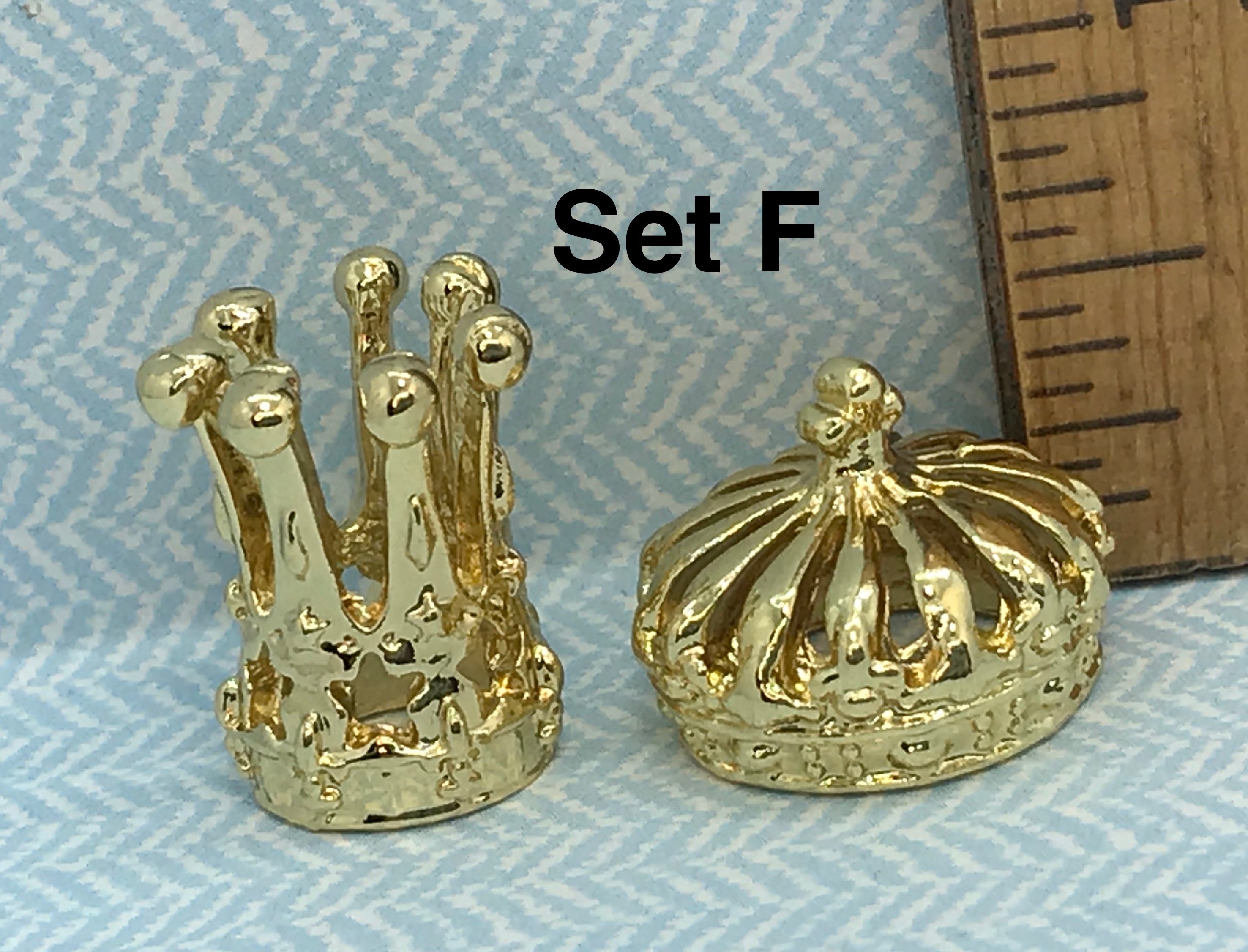 Golden Metal CROWNS Royal Headdress Gold Crown Tiara King - Etsy Australia