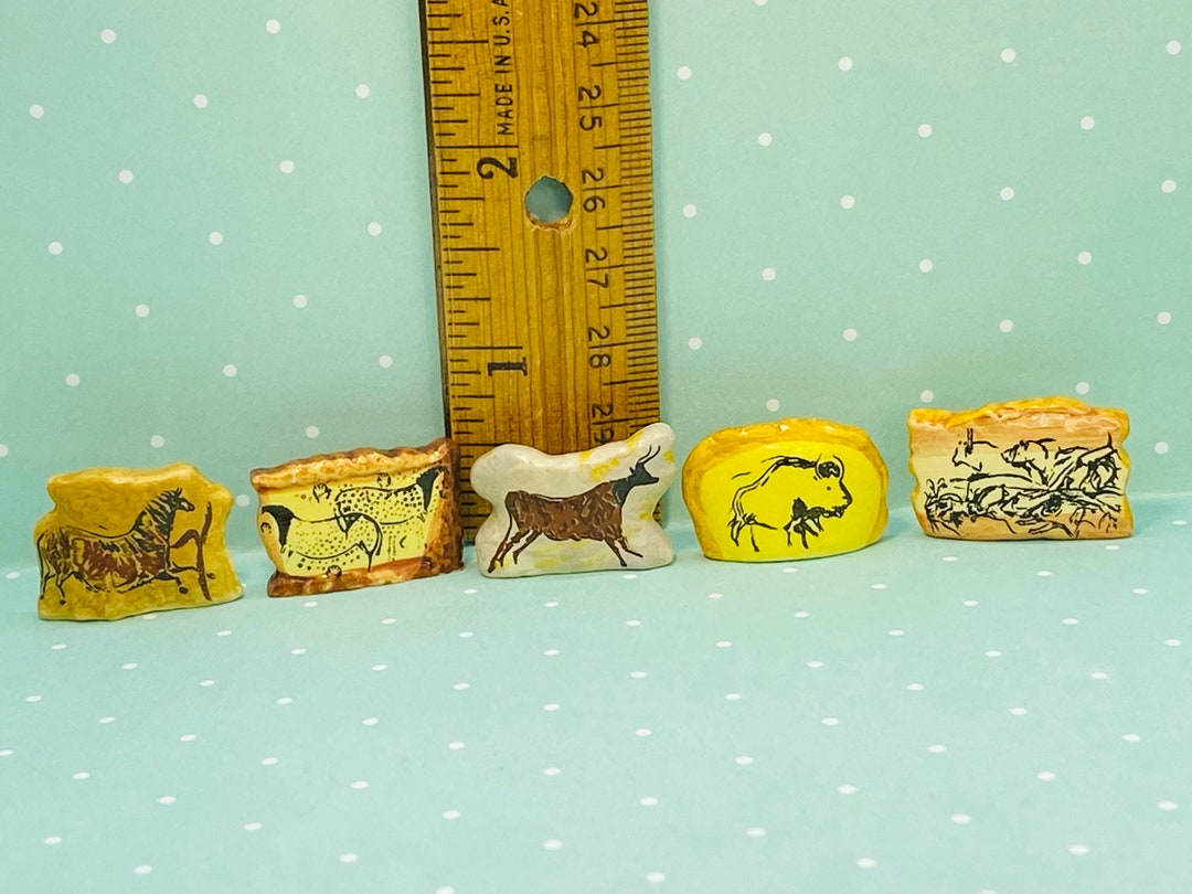 Prehistoric CAVE PAINTINGS Cavemen Drawings Stone Age Archeology Art ...