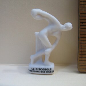 Greek Sculpture Museum Art Discobolus Athlete Disc Thrower Feve Feves ...