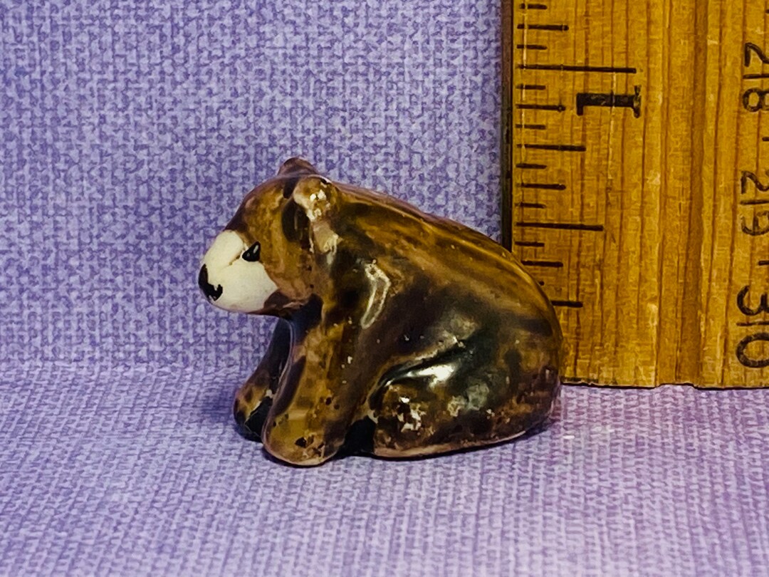 Tiny BROWN BEAR Grizzly Vintage Ceramic Miniature Figurine Hand Painted ...