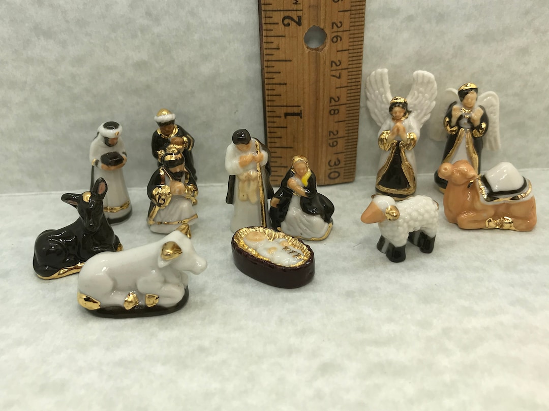 Elegant NATIVITY Set Gold & White Santons 12 Pcs Creche Manger French ...