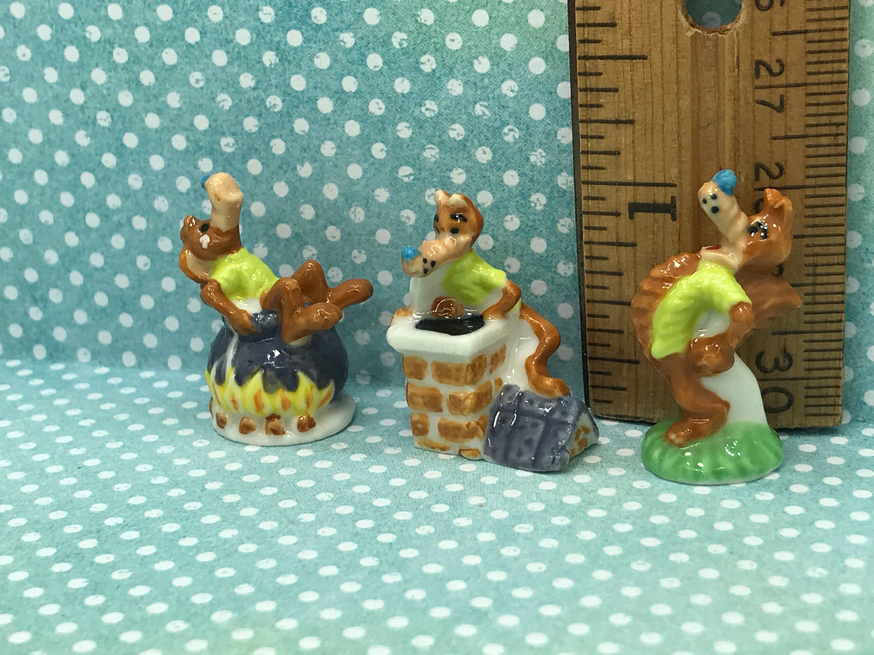 The 3 LITTLE PIGS Fairy Tale Vintage Set of 10 Pcs Three Pig | Etsy