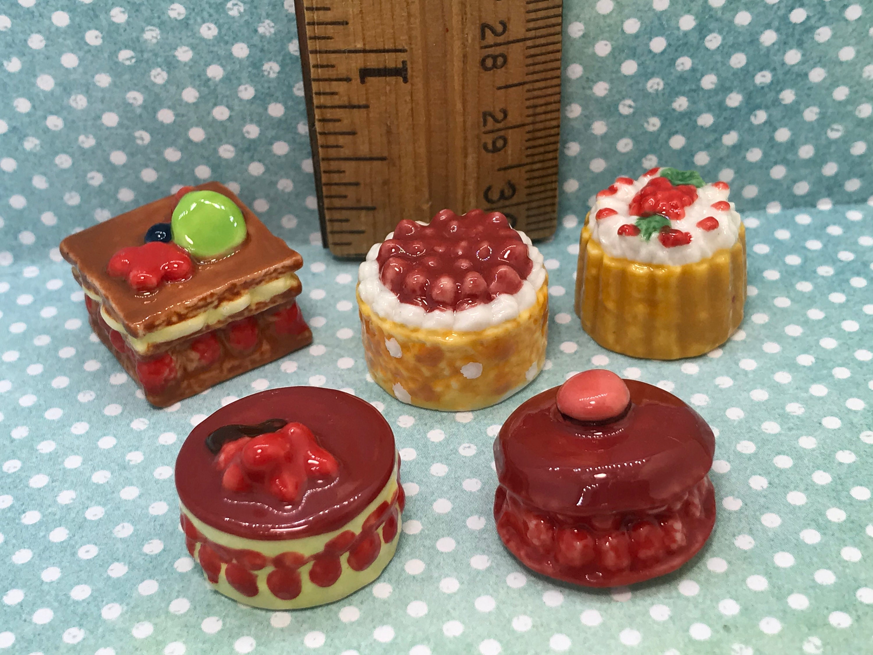 Fancy Pastry Cakes