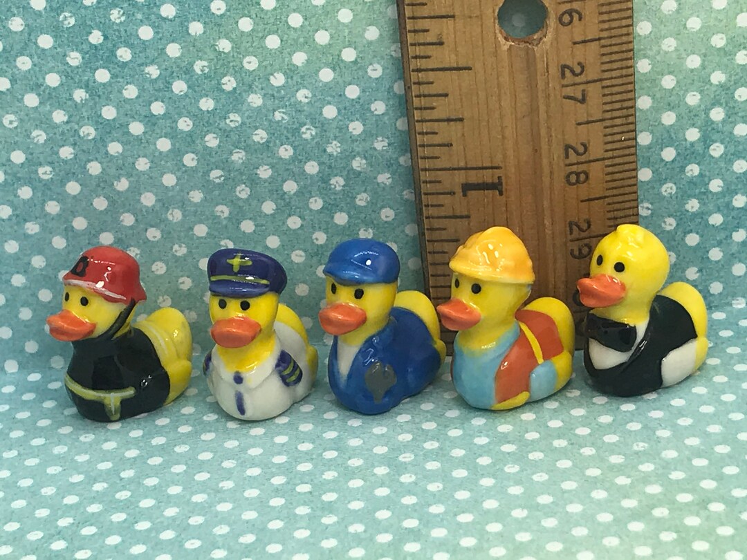 RUBBER DUCKS Ducky Bathtub Duckies Fireman Pilot Waiter Plumber ...