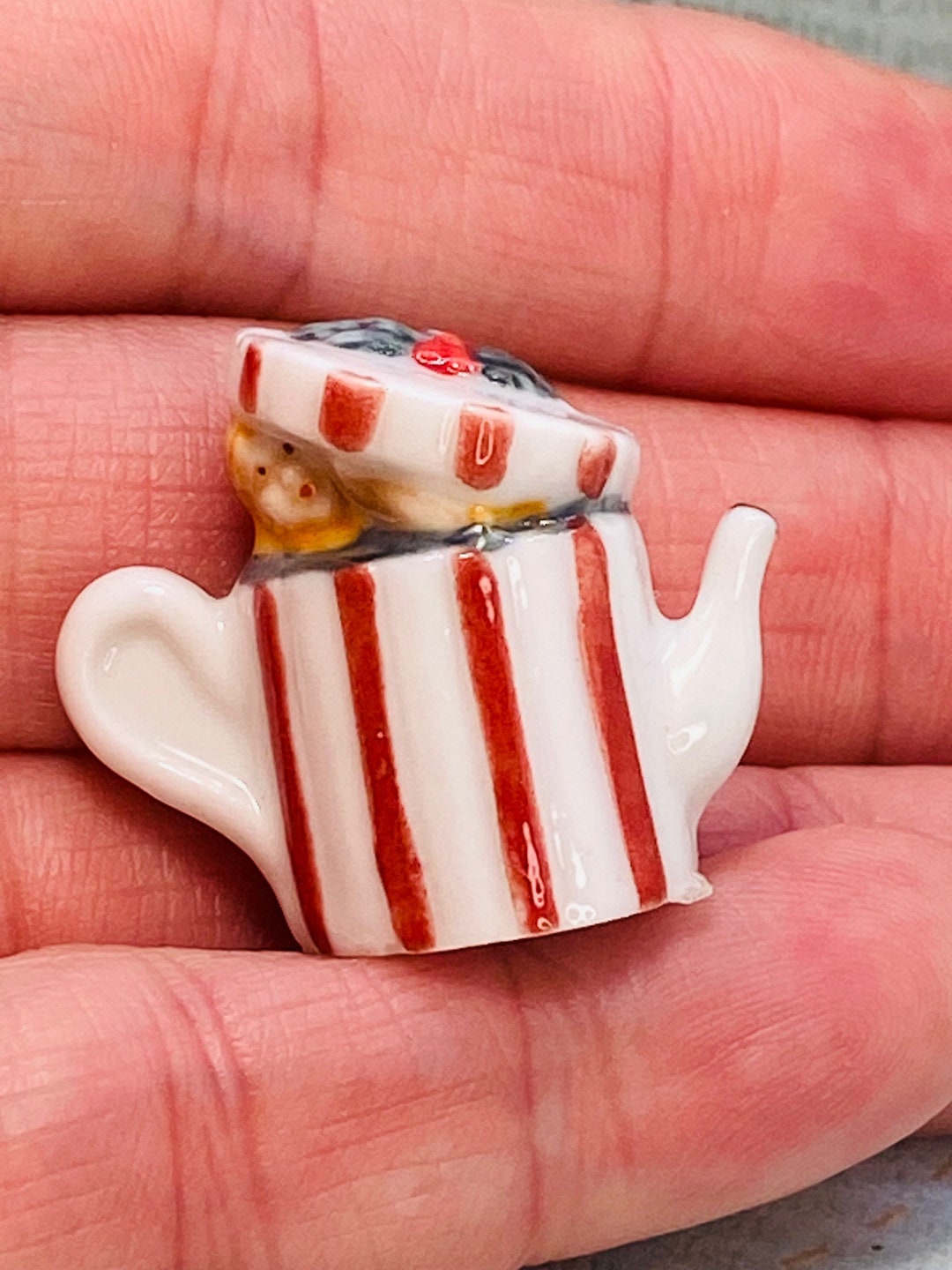 CHRISTMAS TEAPOT Elf Gnome in a Gift Box Teapots French Feve Feves ...