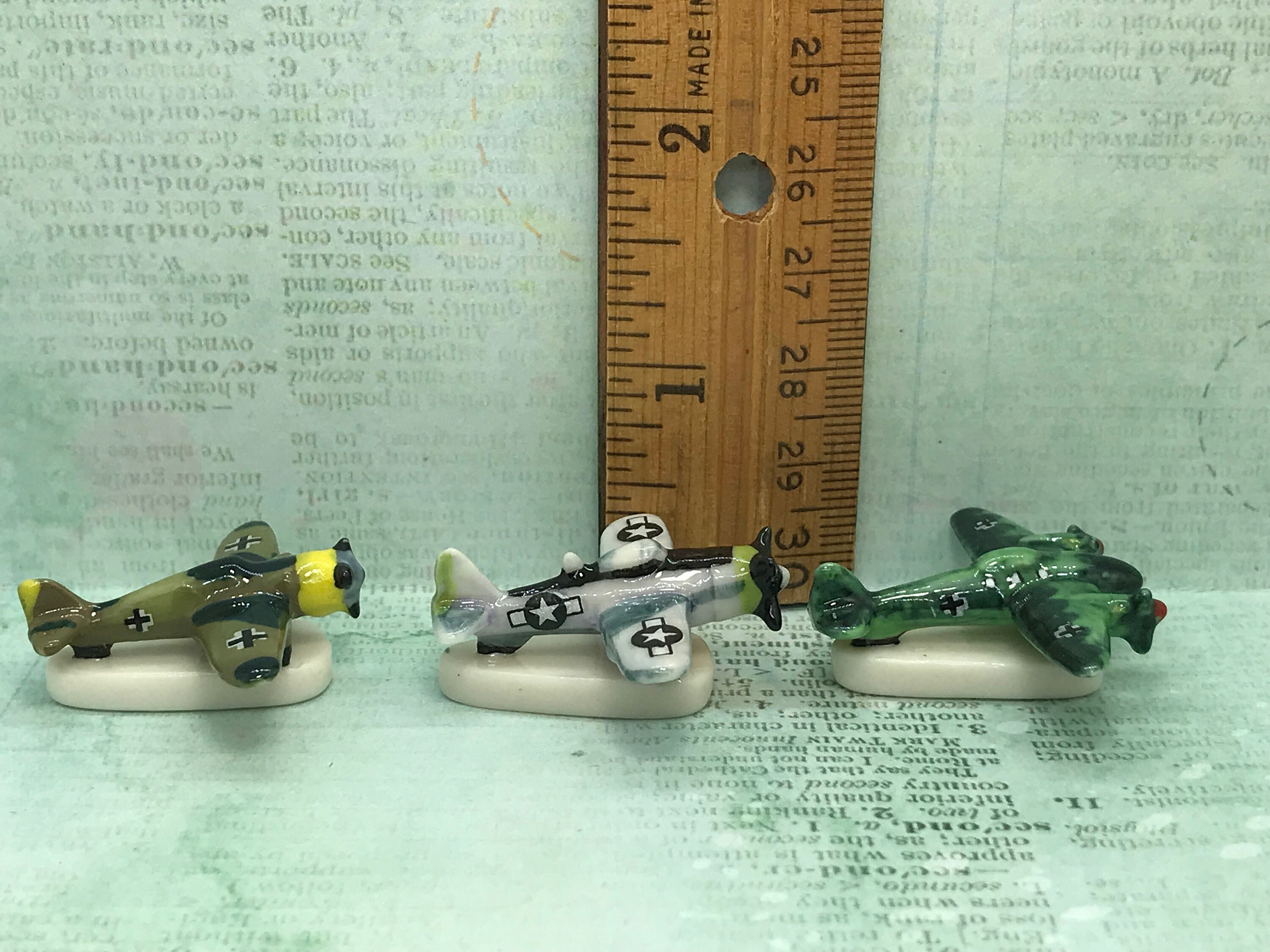 Tiny AIRPLANES Plane Military Aircraft Planes Jets Fighter Jet - French ...