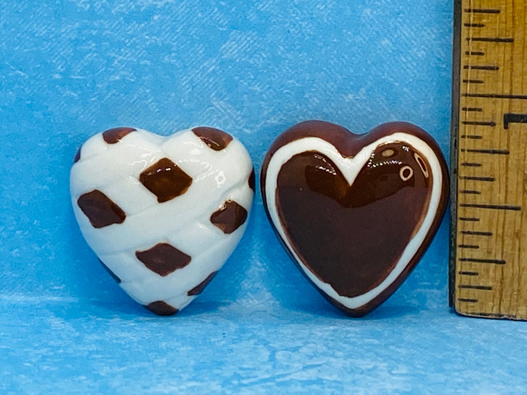 2 Fancy CHOCOLATE HEARTS Chocolates Chocolatier Desserts Candy Cake ...