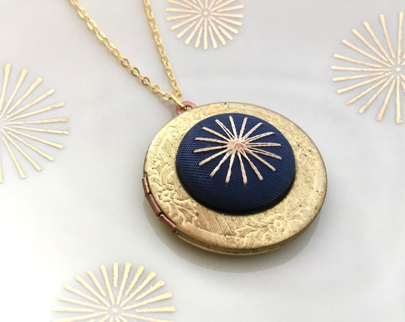 Vintage Sunburst Starburst Star Fabric Brass Locket Locket | Etsy