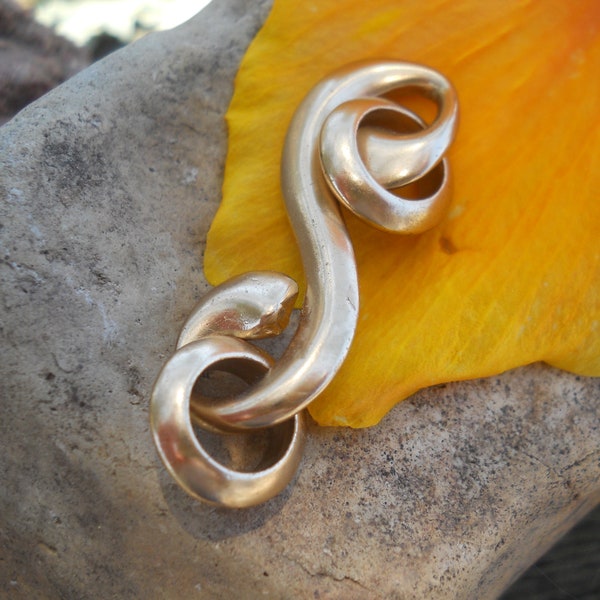 Clamshell Clasp - Etsy