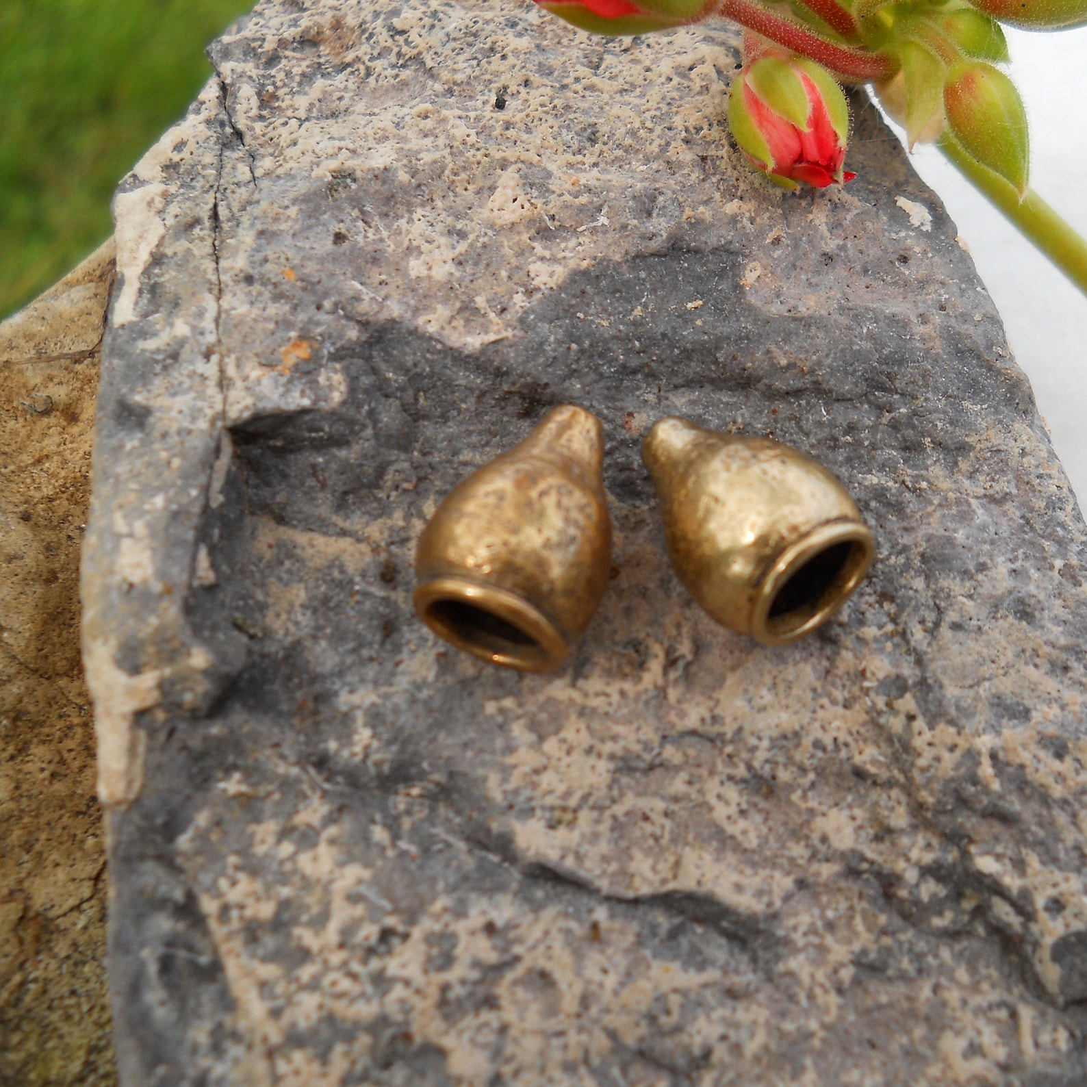 Bronze Cone Beads: Jewelry Making Supplies (pair) - Etsy